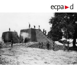 ImagesDéfense - République du Mali, Sofara. Fours à chaux.