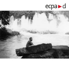 ImagesDéfense - République centrafricaine, 1963. Les chutes de Boali.