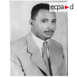 ImagesDéfense - République du Mali, 1969. Docteur Henri Corenthin.