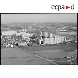 ImagesDéfense - Créteil (94). La cité de Mont-Mesly.