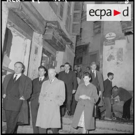 ImagesDéfense - Alger. Dans les ruelles de la casbah.