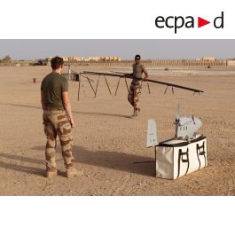 ImagesDéfense - Des artilleurs du 93e régiment d'artillerie de montagne ...