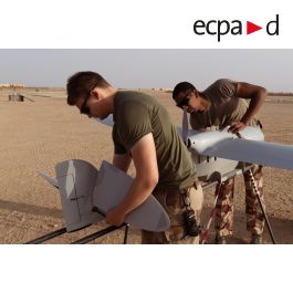 ImagesDéfense - Des artilleurs du 93e régiment d'artillerie de montagne ...