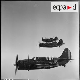ImagesDéfense - Formation de Helldiver de la flottille 3F de retour d ...