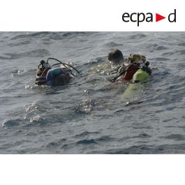 ImagesDéfense - Jean-Jacques de Peretti, ministre de l'Outre-mer, et de ...
