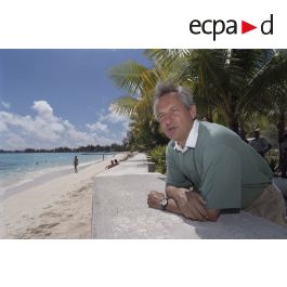 ImagesDéfense - Jean-Jacques de Peretti, ministre de l'Outre-mer ...