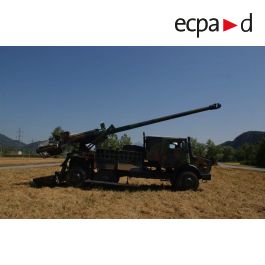 ImagesDéfense - Caesar (camion équipé d'un système d'artillerie).