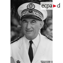 ImagesDéfense - Portrait du vice-amiral Jacques Choupin, commandant ...