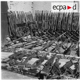 ImagesDéfense - Important stock d'armes, de munitions et d'équipements ...