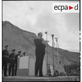 ImagesDéfense - Discours d'Alfred Duff Cooper, ambassadeur de Grande ...