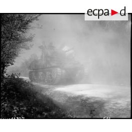 ImagesDéfense - Le char Sherman M4A2 Bigorre, du 4e escadron du 12e ...
