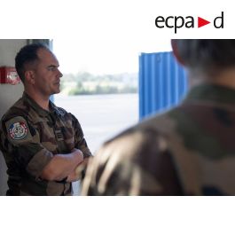 ImagesDéfense - Portrait du capitaine Baptiste, commandant l'élément de ...