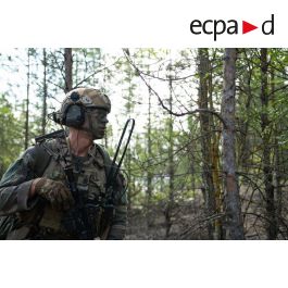 ImagesDéfense - Le sergent Quentin de la section appui du 2e régimnet d ...