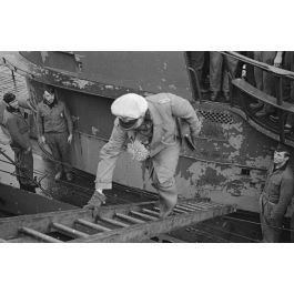 ImagesDéfense - De retour au port de Saint-Nazaire, le lieutenant ...