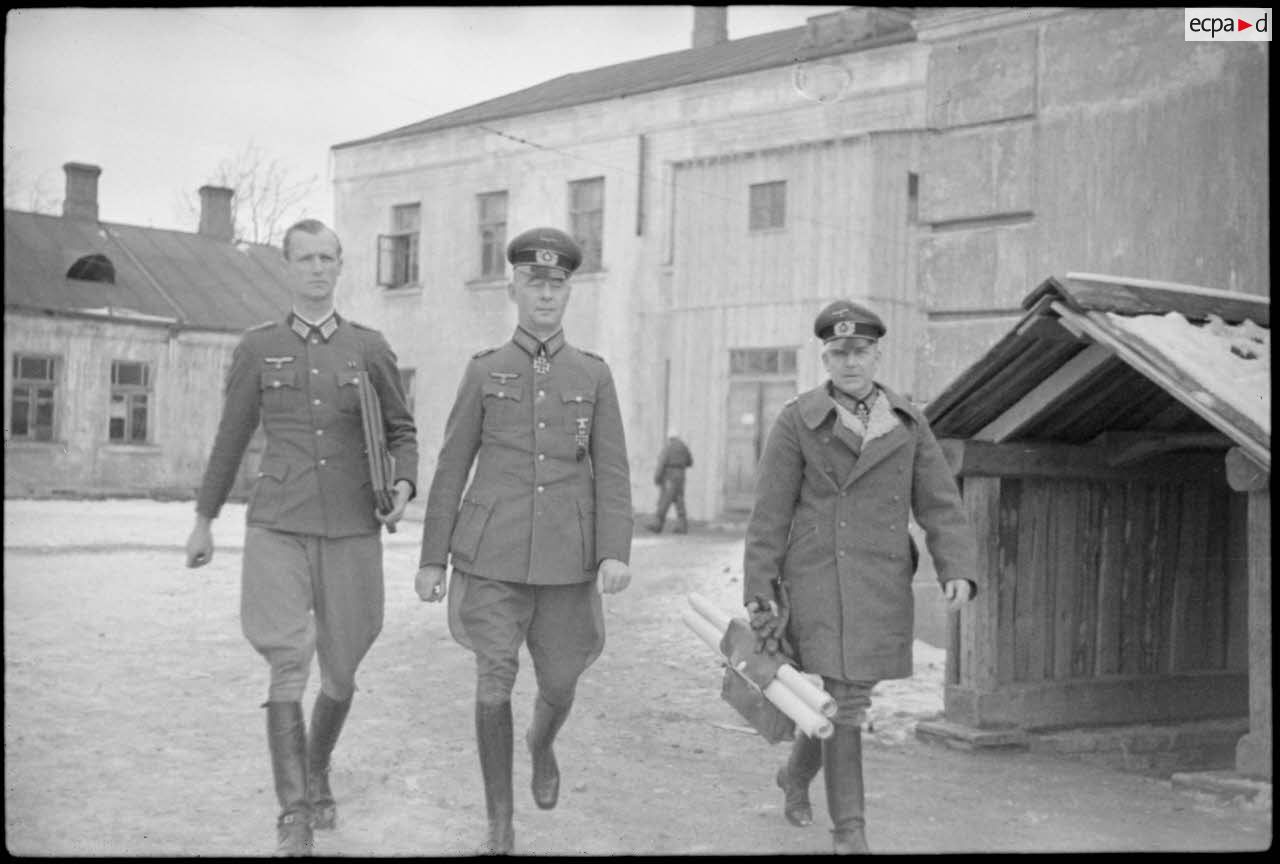 ImagesDéfense - Le général (Generaloberst) Georg-Hans Reinhardt et le ...