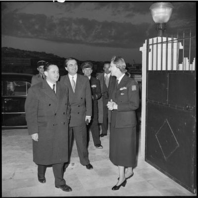 ImagesDéfense - Visite de Maurice Bourgès-Maunoury et Max Lejeune au ...