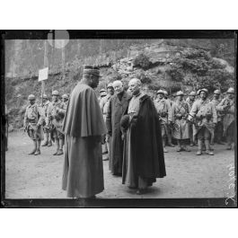 ImagesDéfense - Verdun. Meuse. L'évêque de Verdun et le général ...