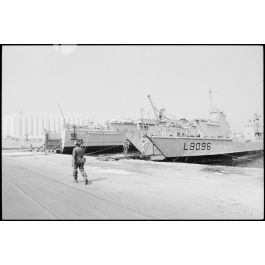 ImagesDéfense - Préparation du chargement des EDIC à Beyrouth.