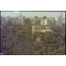 ImagesDéfense - Vue sur la Résidence des pins et son parc, Beyrouth.