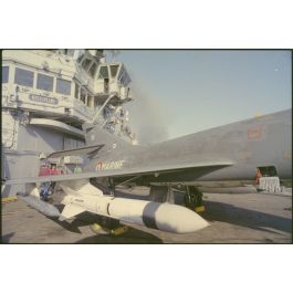 ImagesDéfense - Missile Exocet AM-39 sur un Super-Etendard, Beyrouth.