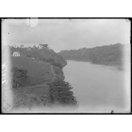 ImagesDéfense - Yabassi. Aspect des rives du Wouri et de Yabassi ...