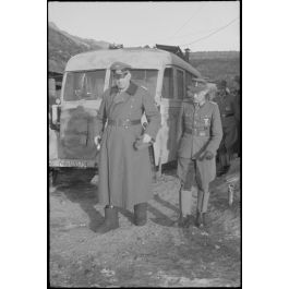 ImagesDéfense - Le maréchal (Generalfeldmarchall) Buch en présence du ...