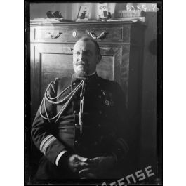 ImagesDéfense - Le commandant Fournier à bord du Waldeck-Rousseau ...