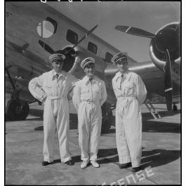 ImagesDéfense - L'équipage de l'avion du général d'armée Charles Huntziger.