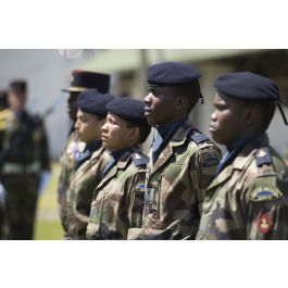 ImagesDéfense - Portrait des majors de promotion du régiment du service ...