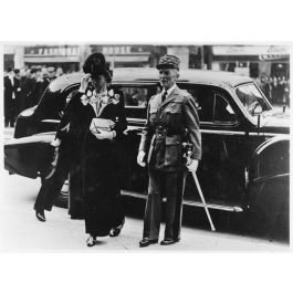 ImagesDéfense - Le général d'armée Charles Huntziger, secrétaire d'Etat ...