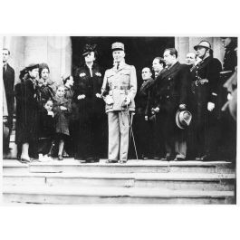 ImagesDéfense - Le général d'armée Charles Huntziger, secrétaire d'Etat ...