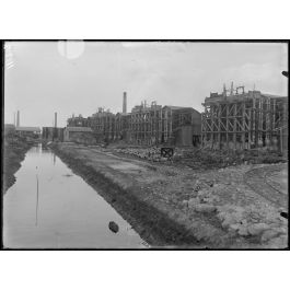 ImagesDéfense - Salin-de-Giraud (poudrerie). Fabrication de la mélinite ...