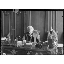 ImagesDéfense - Paris. Cabinet de Monsieur Ribot, président du Conseil ...