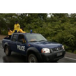ImagesDéfense - Véhicule pick up 4x4 de la police congolaise qui ...