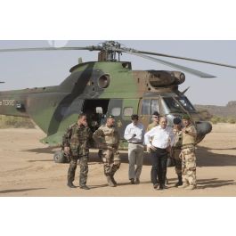 ImagesDéfense - Le colonel Benoît Desmeulles du 2e régiment étranger ...