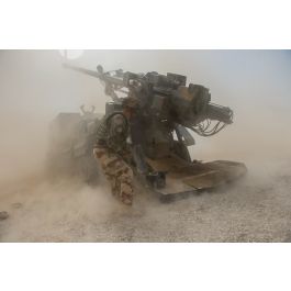 ImagesDéfense - Séquence de tirs d'obus explosif par un canon CAESAR ...