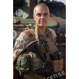 ImagesDéfense - Portrait du colonel Nicolas James du 7e bataillon de ...