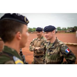 ImagesDéfense - Le général de brigade Pierre Gillet, commandant la ...