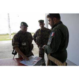 ImagesDéfense - Des officiers du 3e régiment étranger d'infanterie (3e ...