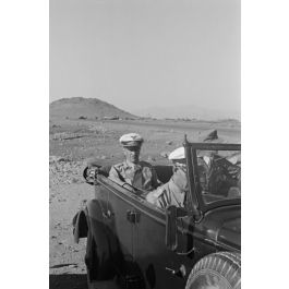 ImagesDéfense - Arrivée du général Alexander Löhr sur le terrain d ...