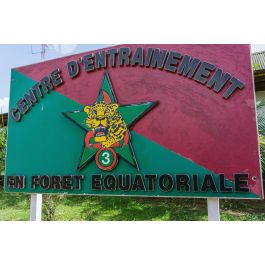 ImagesDéfense - Panneau du 3e régiment étranger d'infanterie (REI) à l ...