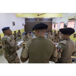 ImagesDéfense - Des instructeurs irakiens et français du 93e régiment d ...