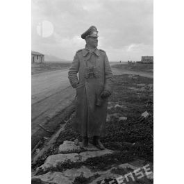 ImagesDéfense - Le général (General der Panzertruppe) Erwin Rommel et ...