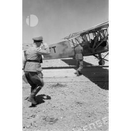 ImagesDéfense - Le maréchal (Generalfeldmarschall) Erwin Rommel se ...