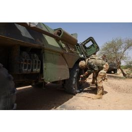 ImagesDéfense - Des marsouins de la section appui du 1er régiment d ...