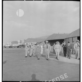 ImagesDéfense - Visite de la base aérienne 140 de Blida.