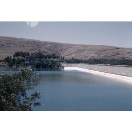 ImagesDéfense - Le barrage du Ghrib. [légende d'origine]