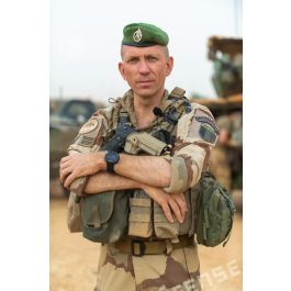 ImagesDéfense - Portrait du colonel Nicolas Meunier à Tin Salatene, au ...