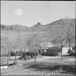 ImagesDéfense - Vue général d'un bâtiment en Algérie.