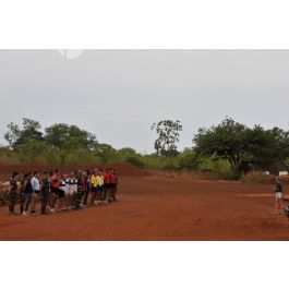 ImagesDéfense - Français de la MINURCAT sur la base de Birao.